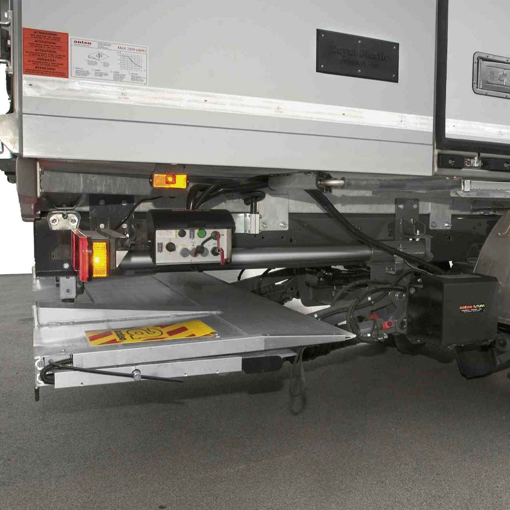 tail lifts retractable F3RE22 - CC - Anteo