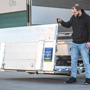 Anteo tail lifts and hydraulic platforms - Anteo