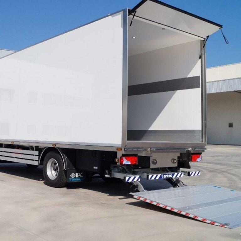 Cantilever lifts from 600 kg ato3000 kg